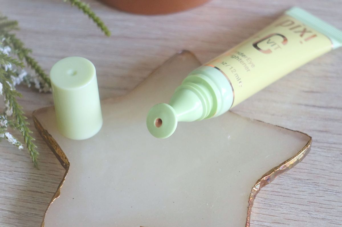 Review: +C Vit UnderEye Brightener – Pixi Beauty | Is it worth it ...